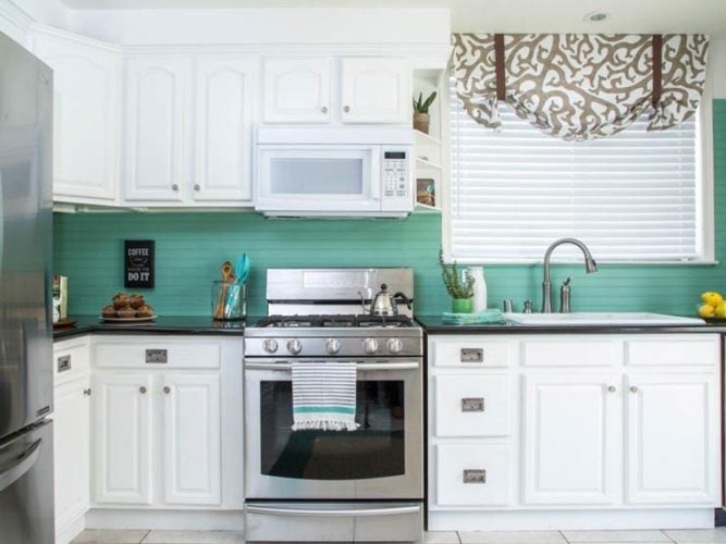 18 Kitchen Backsplash Ideas That Go Right Over Old Tile! • The Budget ...